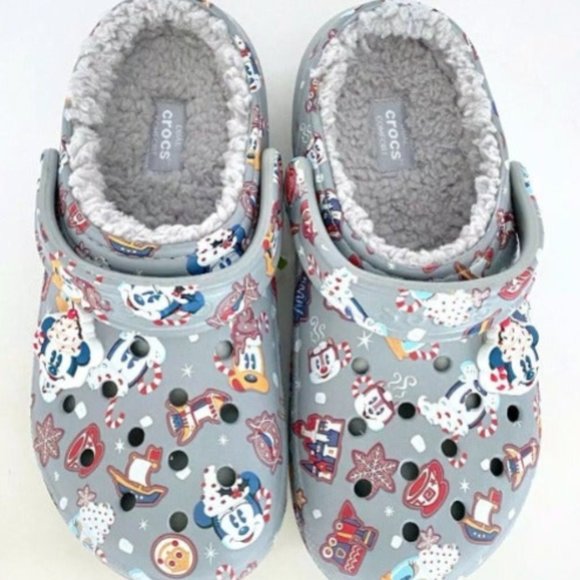 Disney | Shoes | Disney Christmas Holiday Crocs 22 Nwt | Poshmark